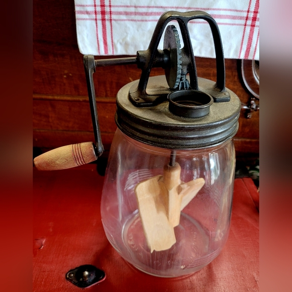 Dazey | Kitchen | Vintage Dazey Handcrank Butter Churn With Wooden ...
